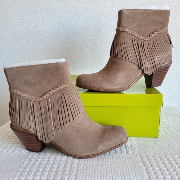 Gianni Bini | Shoes | New Gianni Bini Black Tan Suede Western Style ...